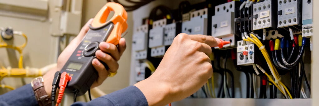 Inside the Best Online Bachelor's in Electrical Engineering Degrees Inside the Best Online Bachelor's in Electrical Engineering Degrees