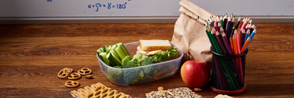 Eating Well in College: A Student's Guide to Nutrition